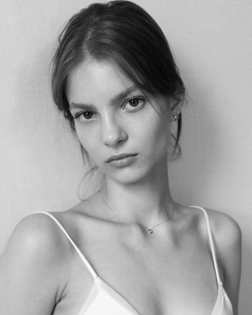 Byazar Models Istanbul - Mükemmelliğinizi yansıtın, biz yol arkadaşınızız!
